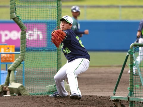 打撃投手 | フォトギャラリー | 東京ヤクルトスワローズ