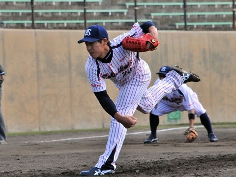守備乱れるも最少失点に | フォトギャラリー | 東京ヤクルトスワローズ